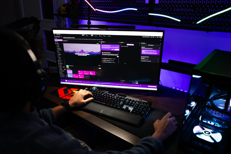 How To Start Streaming on Twitch & More - Blog | CyberPowerPC UK